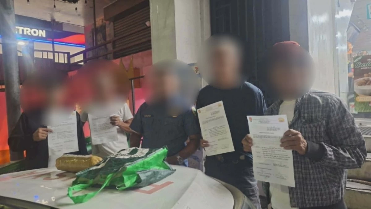 Manila Bulletin - Oplan Galugad nets pusher, P120K marijuana in Las Piñas